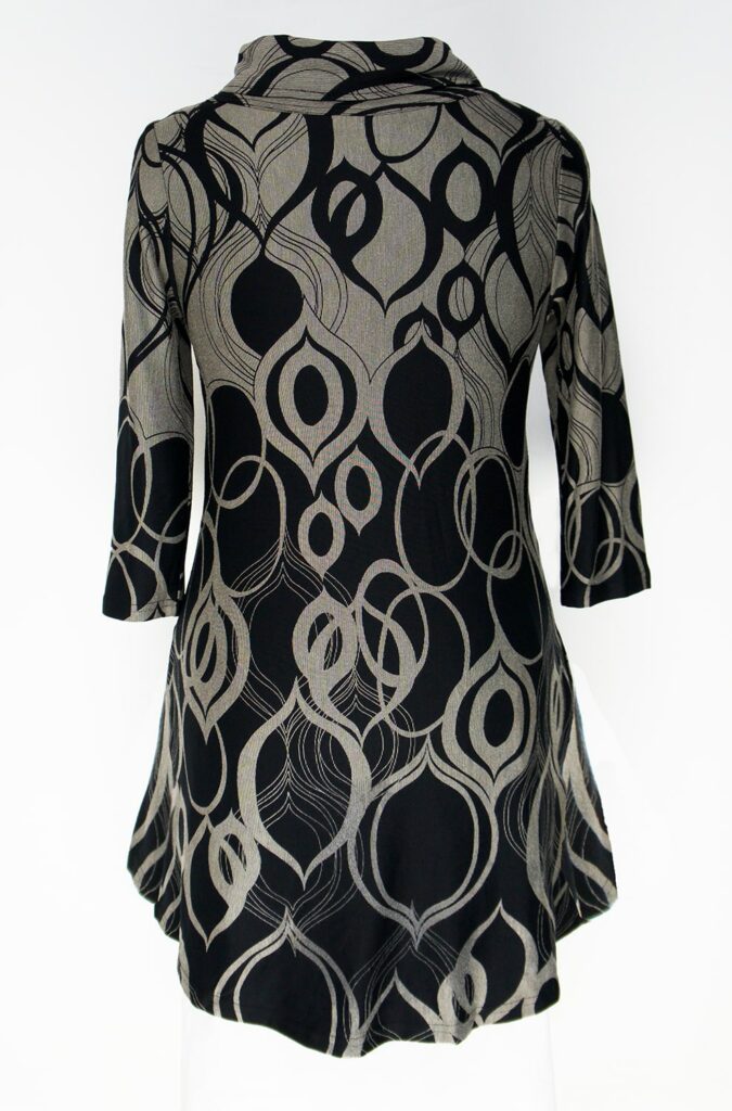 Beth Sweater Top Oval | Babs Clothing